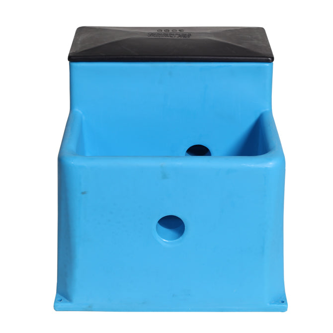 Lil' Spring Single Sided Waterer - Miraco | Farm Systems